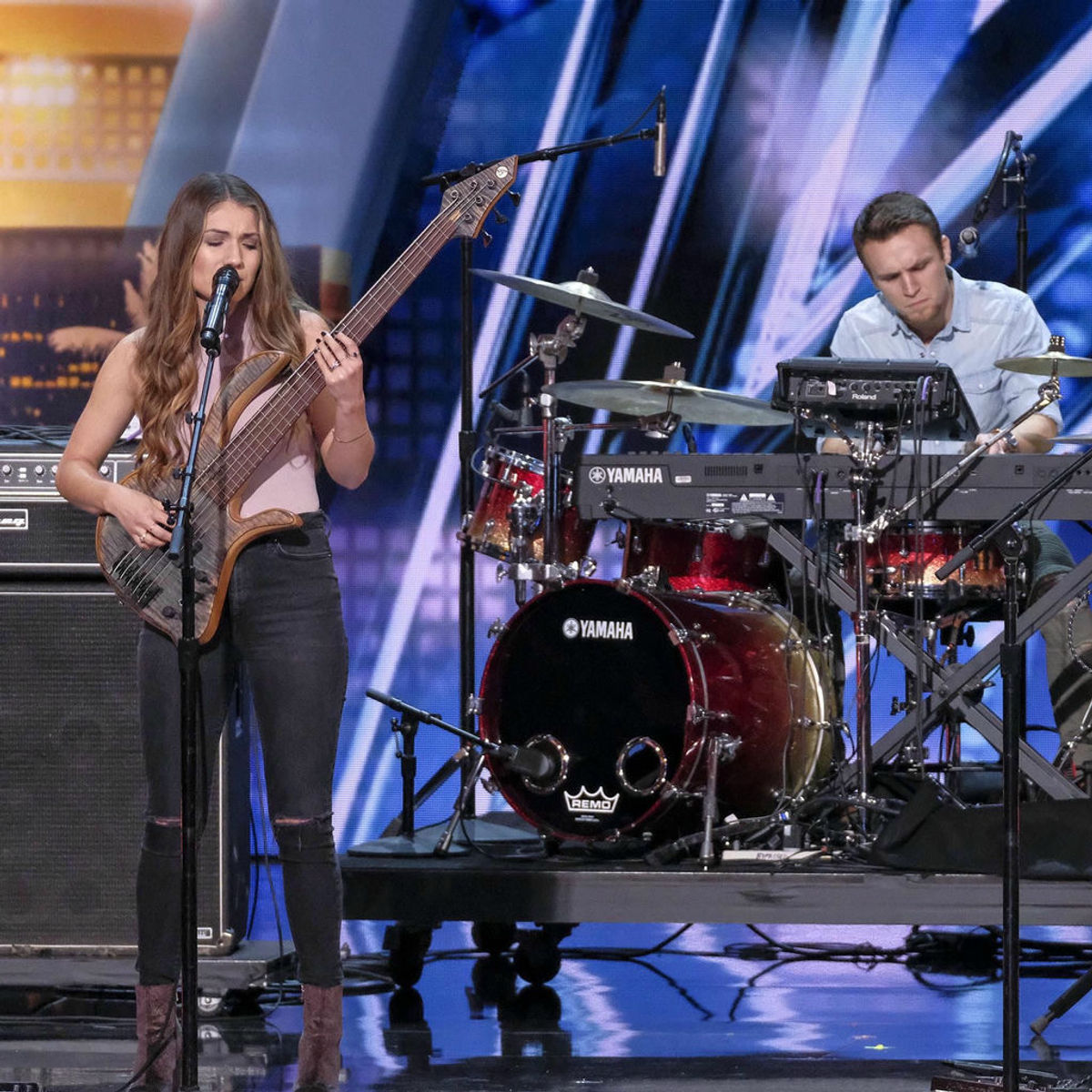 We Three Songs streamen | RTL+