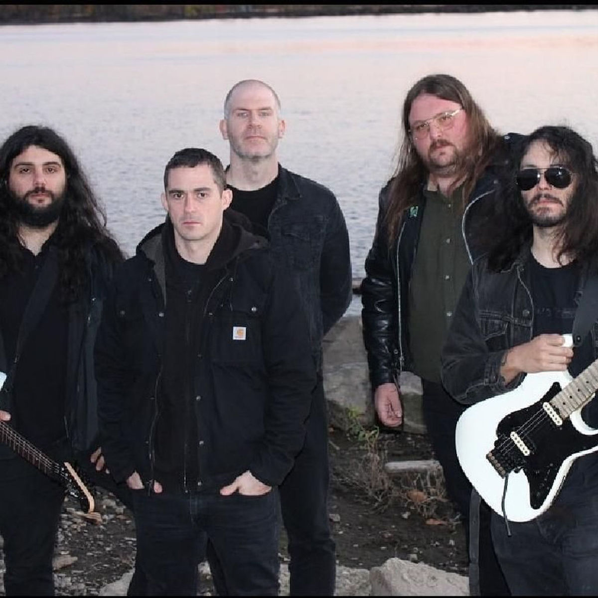 Sumerlands Songs streamen | RTL+