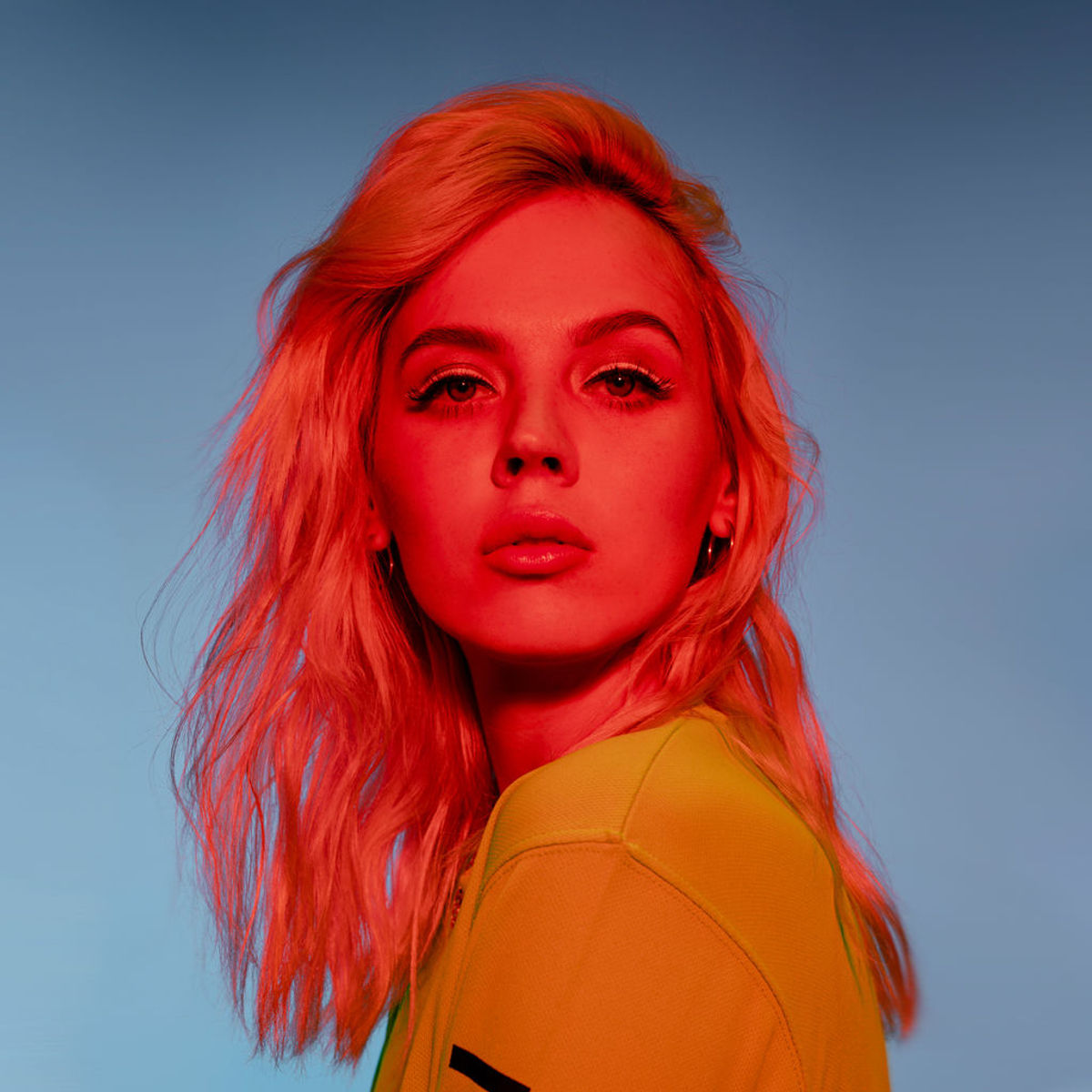 Ella Songs streamen | RTL+