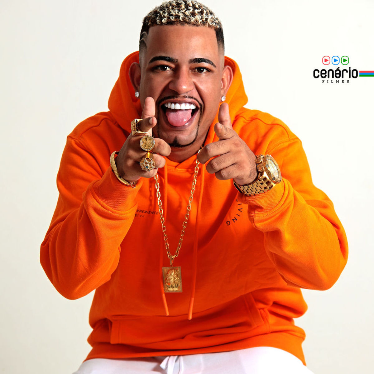 Mc Abalo Songs streamen | RTL+