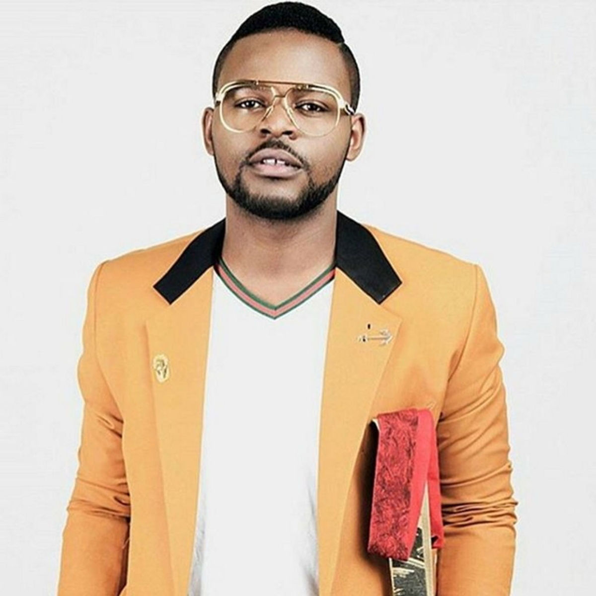 Falz Songs streamen | RTL+