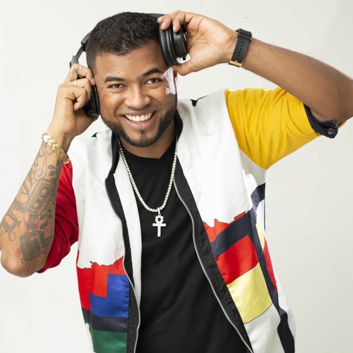 DJ Dever Songs streamen | RTL+