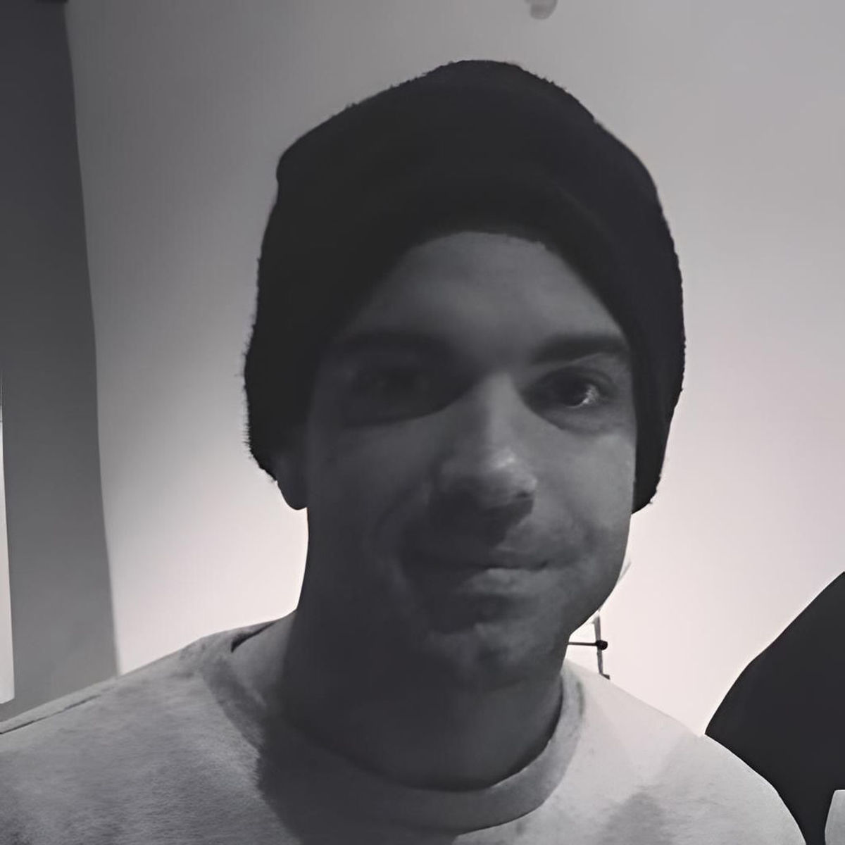 Eamon Songs streamen | RTL+