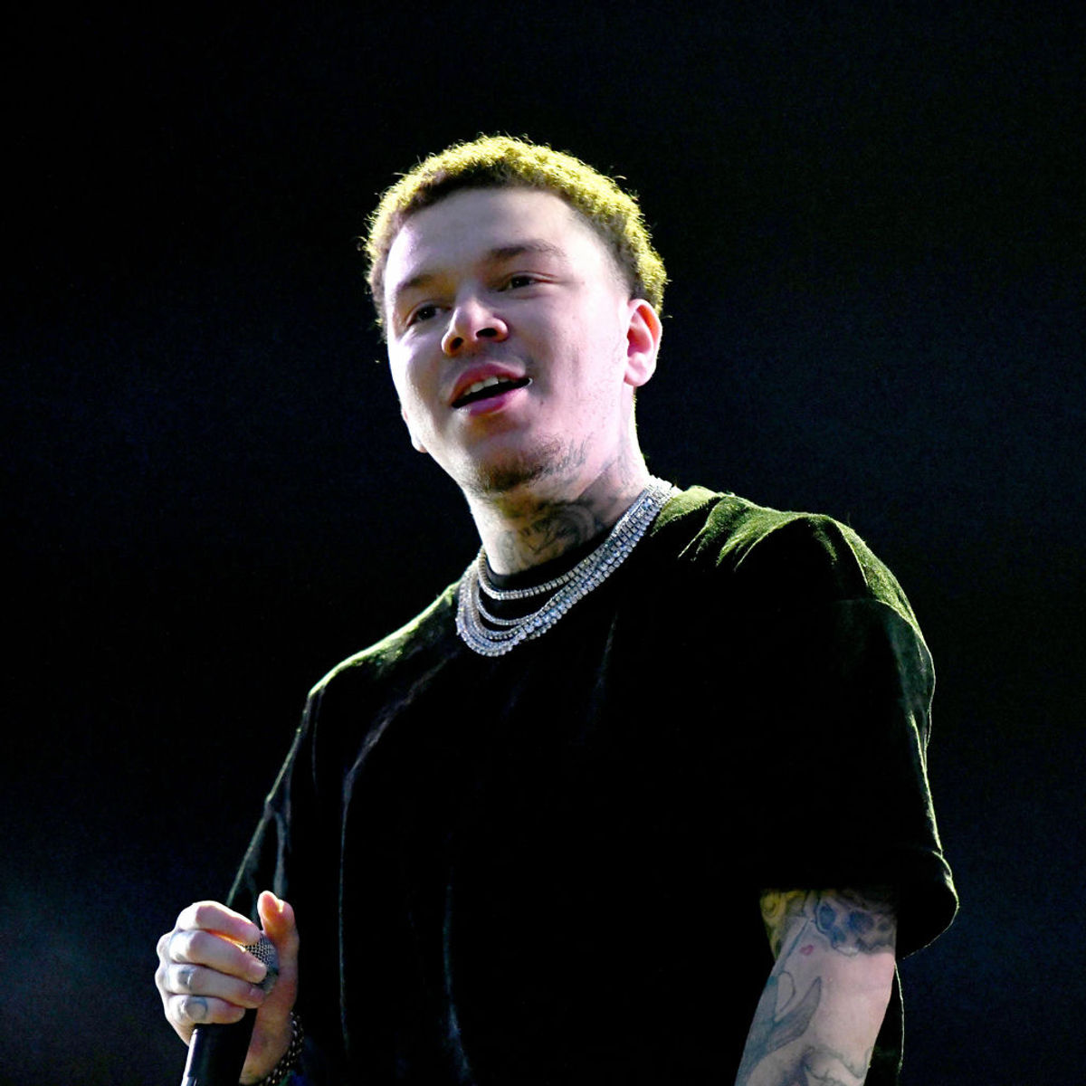 Phora Songs streamen | RTL+
