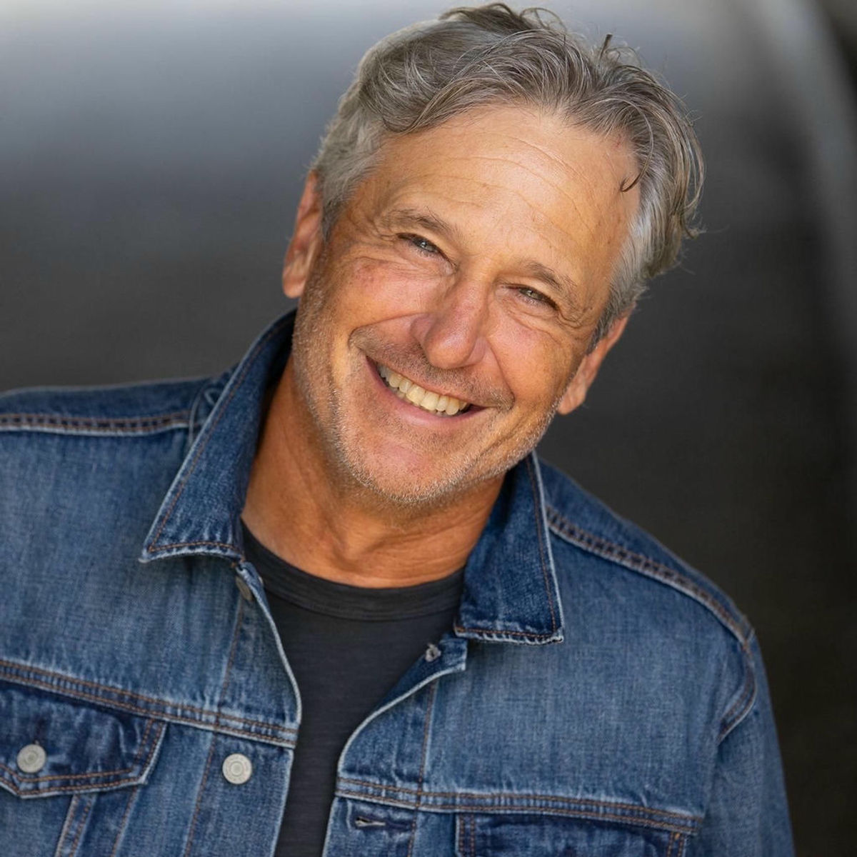 Robert Tepper Songs streamen | RTL+