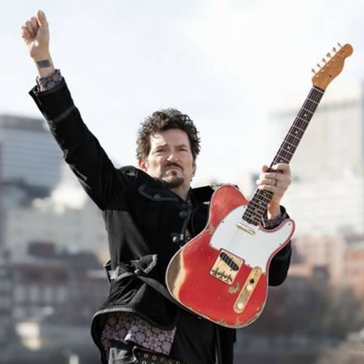 Mike Zito Songs streamen | RTL+