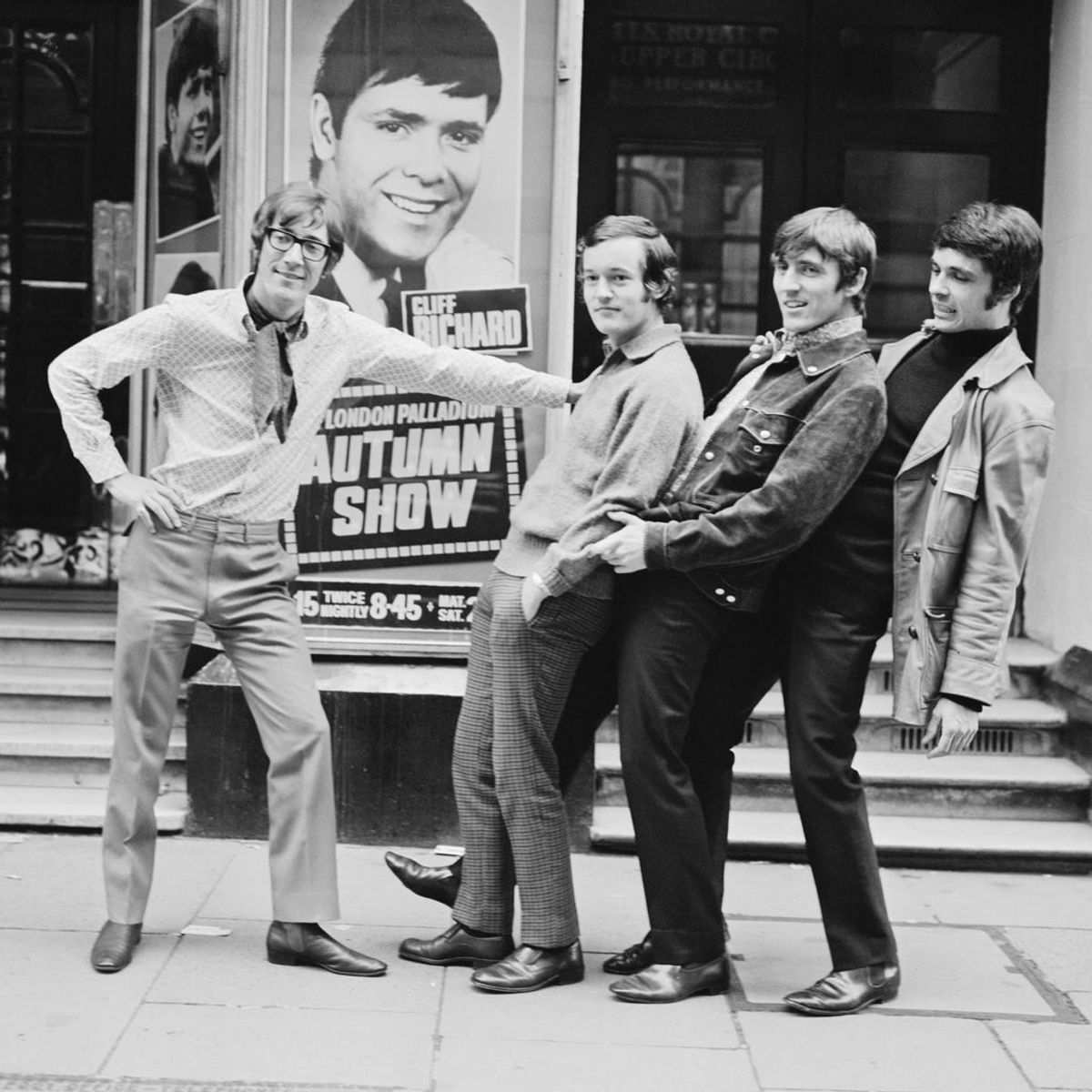 The Shadows Songs streamen | RTL+