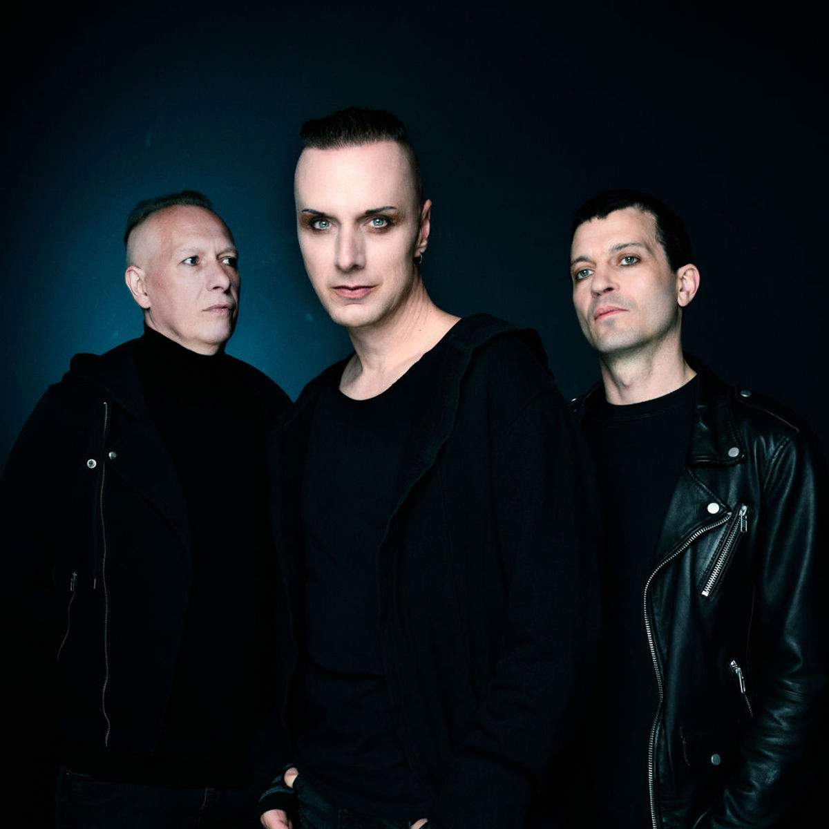 Solar Fake Songs streamen | RTL+