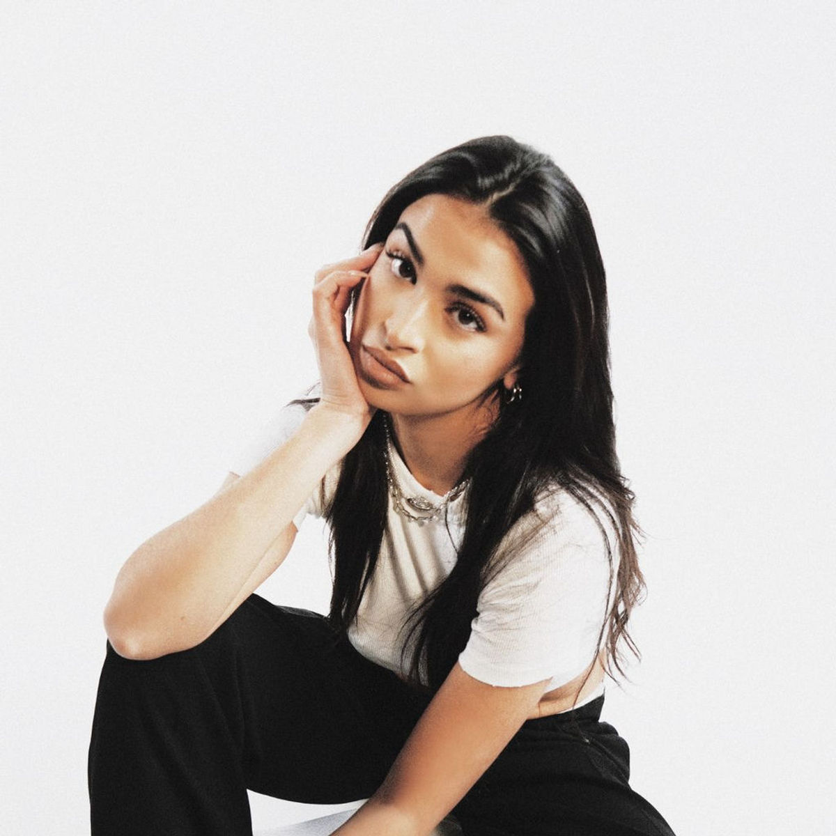 Dina Songs streamen | RTL+