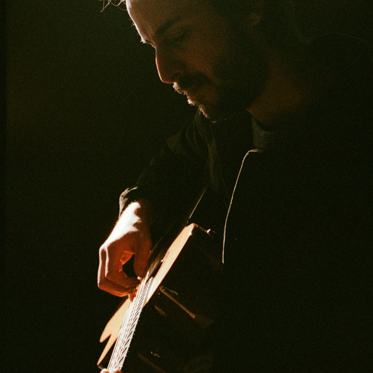 Bobby Bazini Songs streamen | RTL+