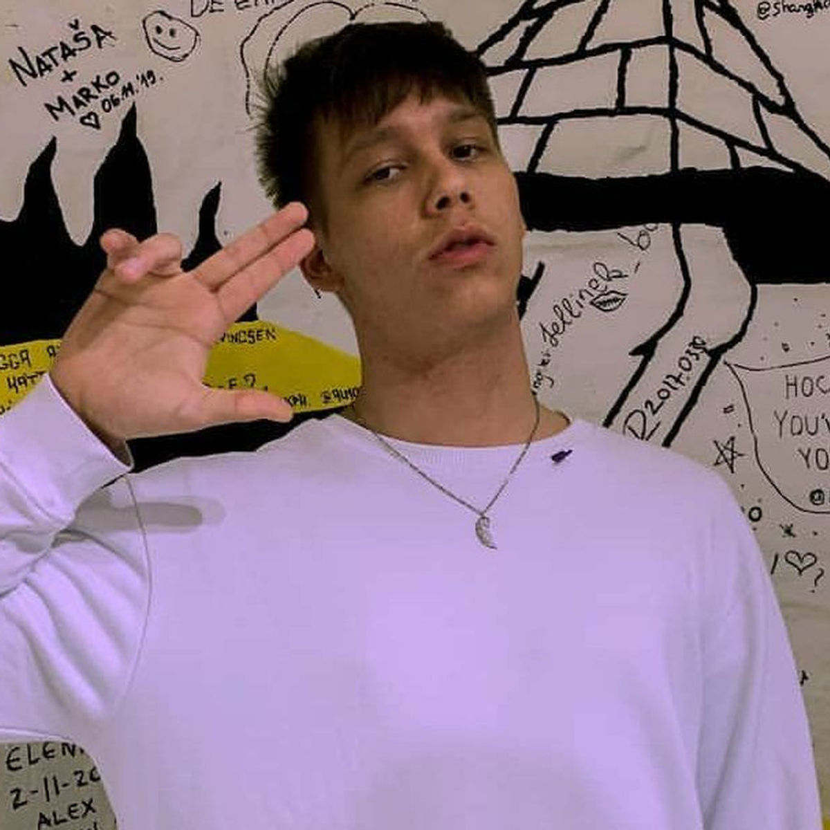 Manuel Songs streamen | RTL+