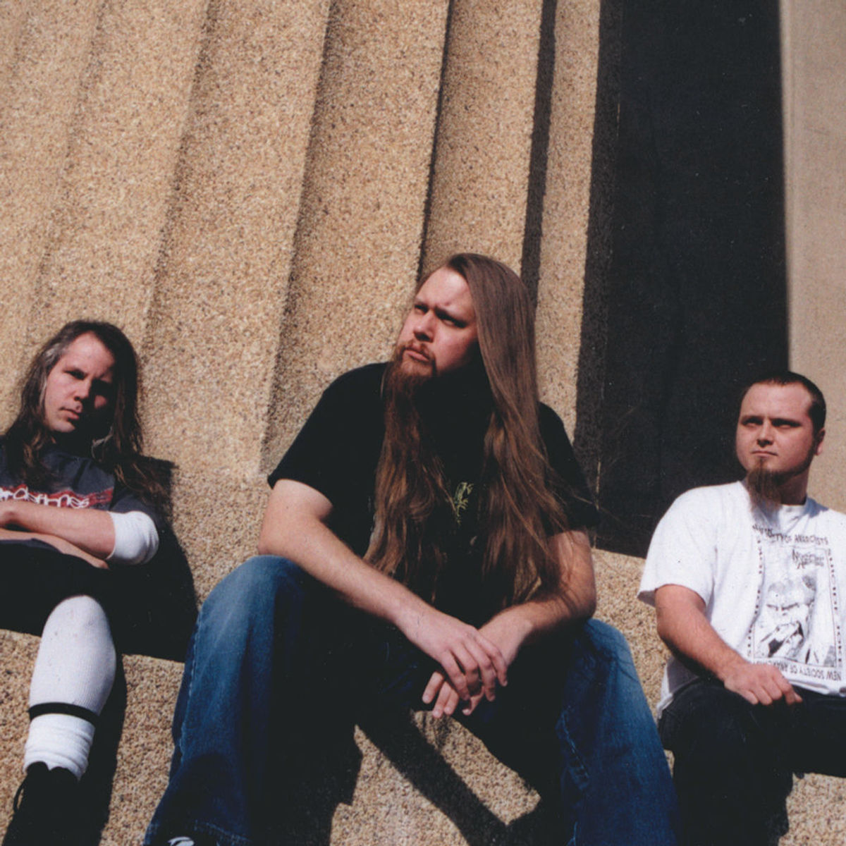 Disarray Songs streamen | RTL+