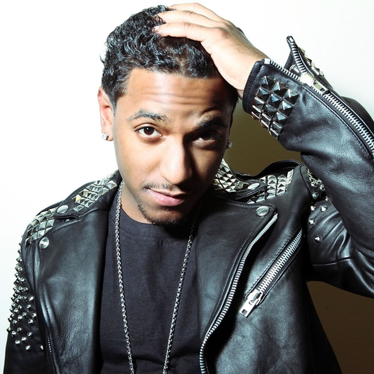 Lloyd Songs streamen | RTL+ Lloyd Songs streamen | RTL+