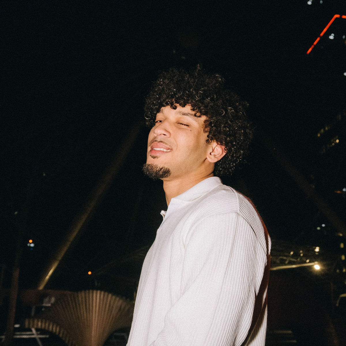 Jazeek Songs streamen | RTL+