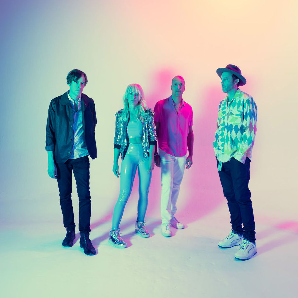 Metric Songs streamen | RTL+