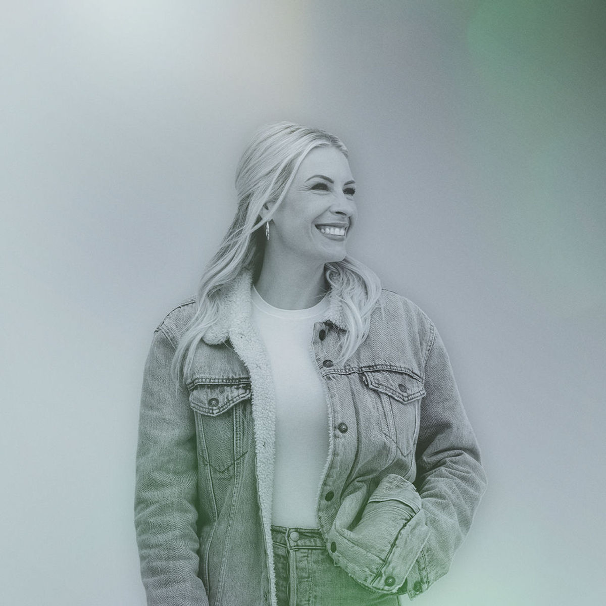 Jenn Johnson Songs streamen | RTL+