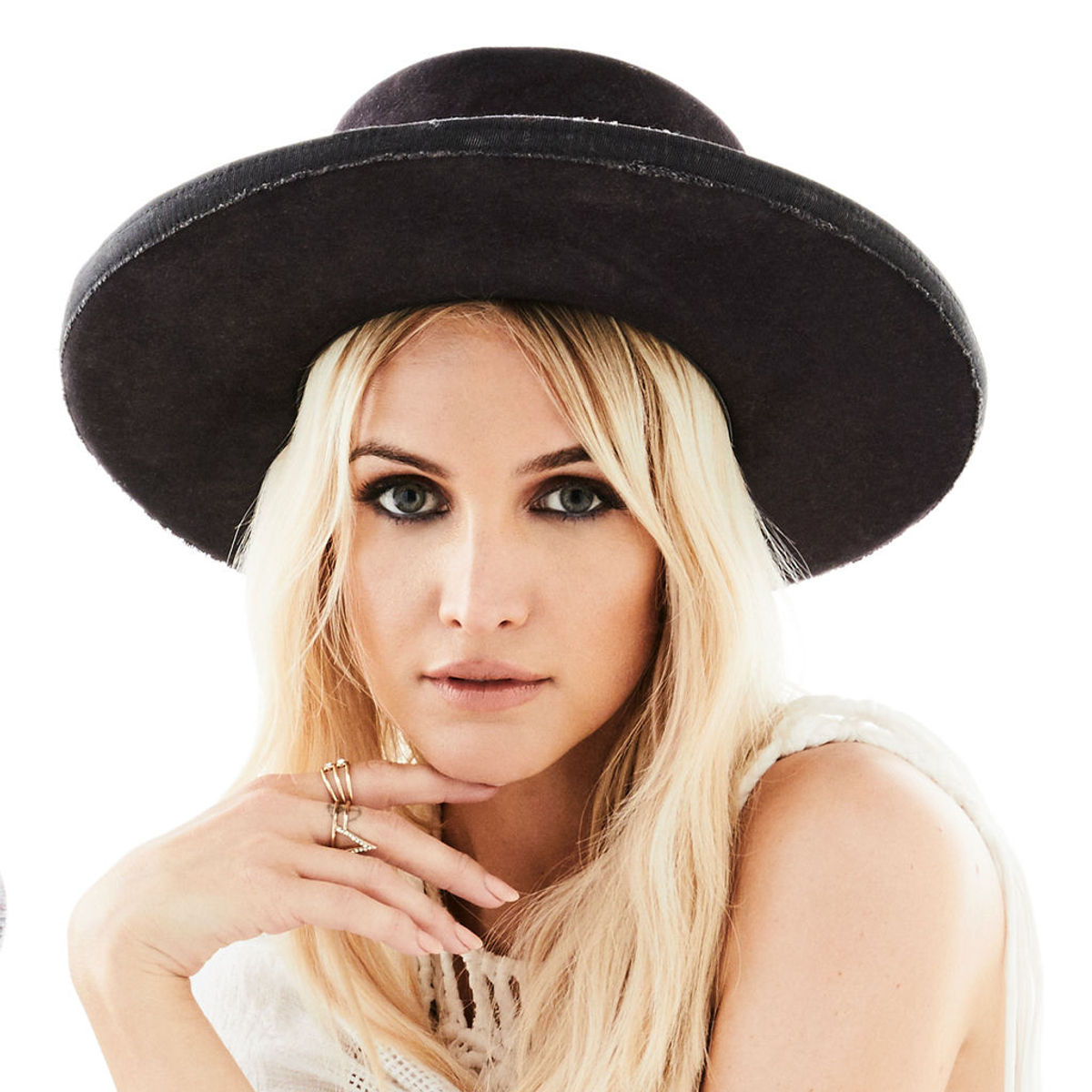 Ashlee Simpson Songs streamen | RTL+