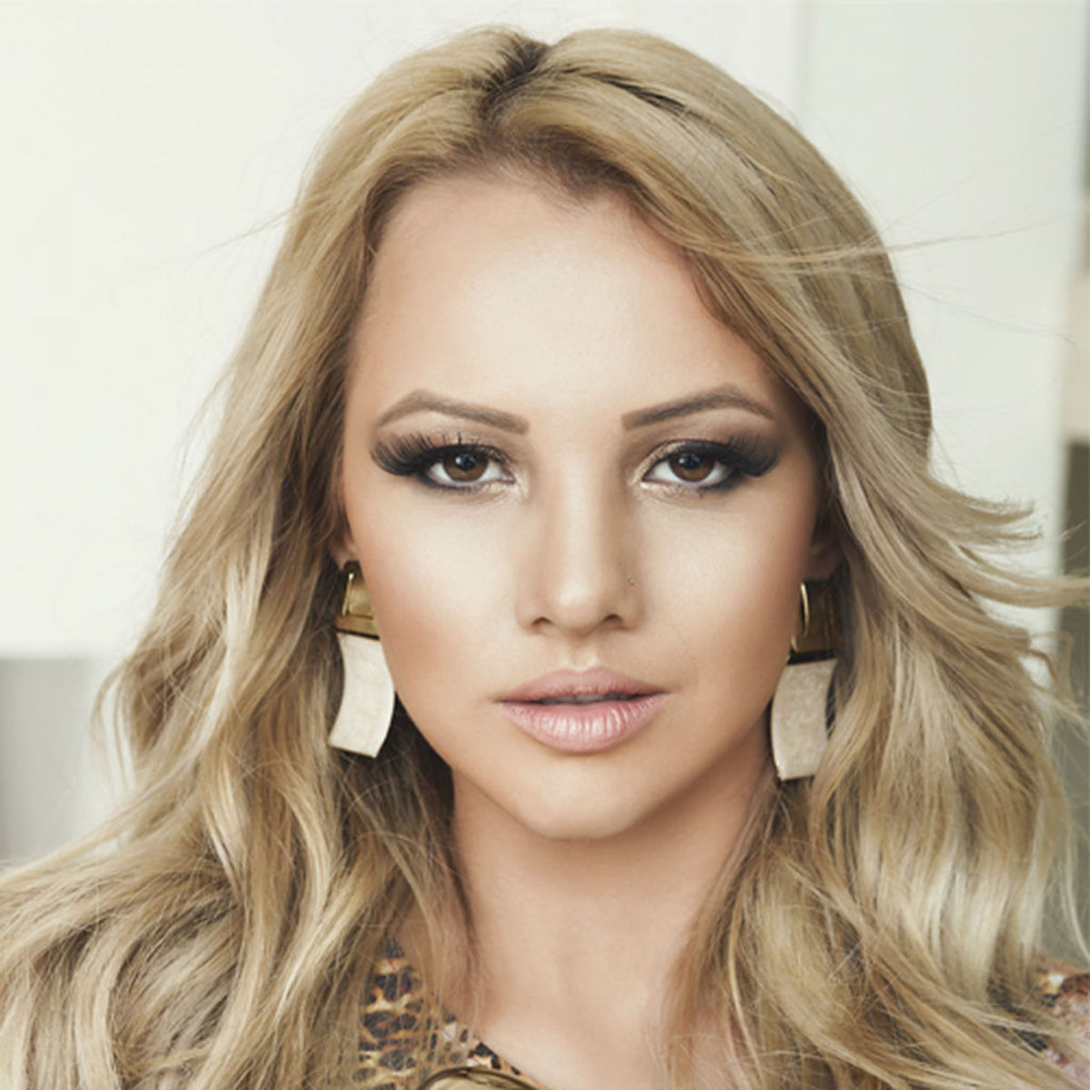 Ayla Songs streamen | RTL+