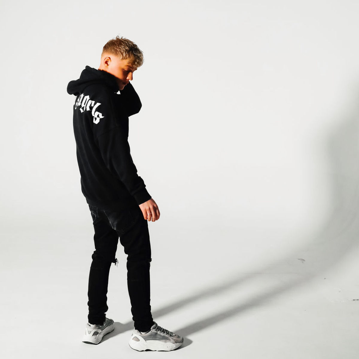Jordan Comolli Songs streamen | RTL+