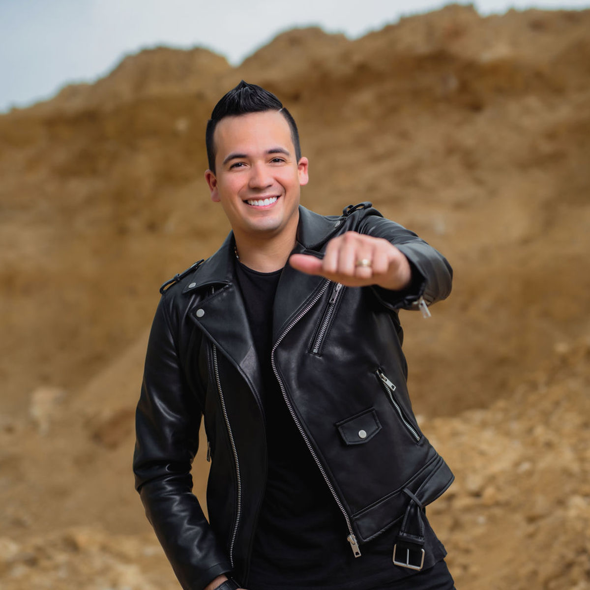 Carlos Rueda Songs streamen | RTL+