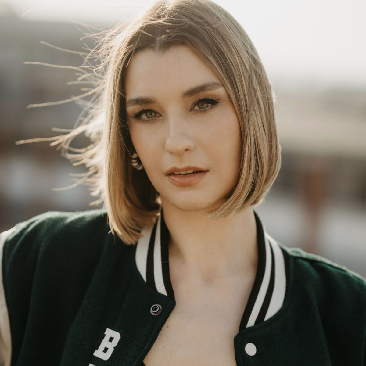 LOUA Songs streamen | RTL+