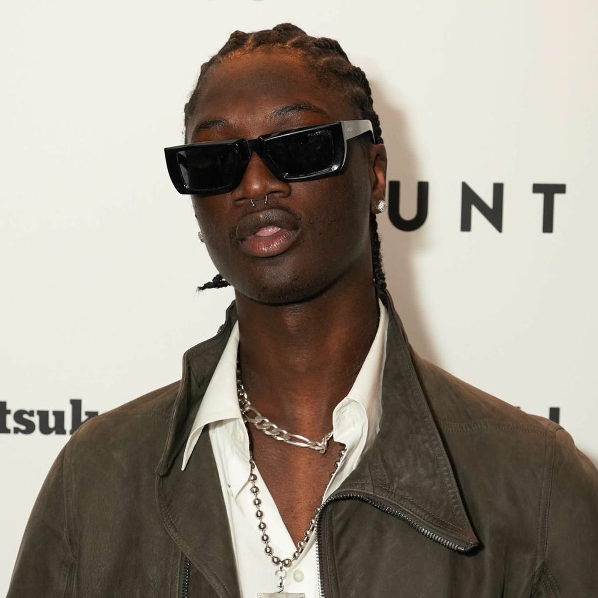 JNR CHOI Songs streamen | RTL+