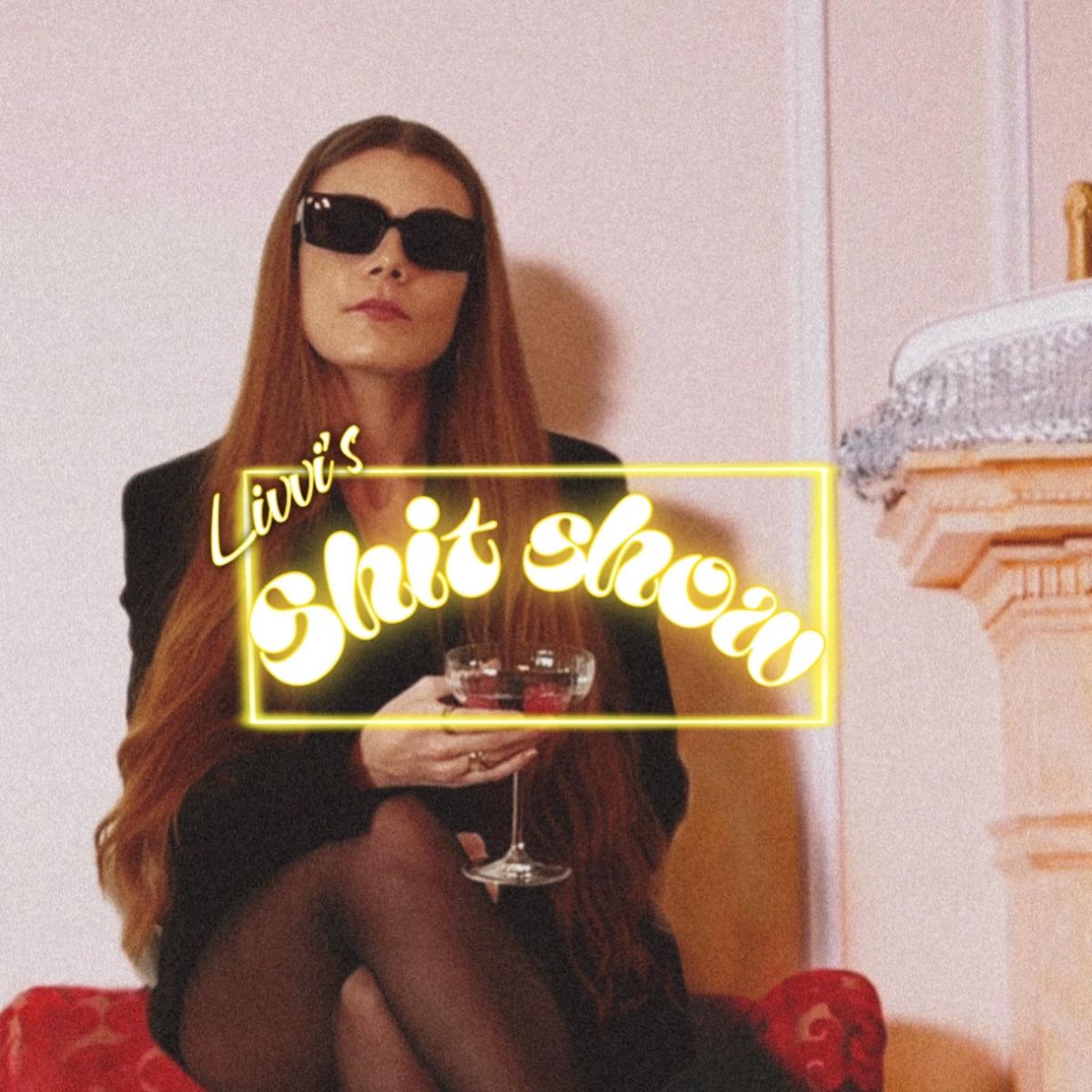 Trailer - Welcome to the hot mess express! - Livvi's Shit show | RTL+